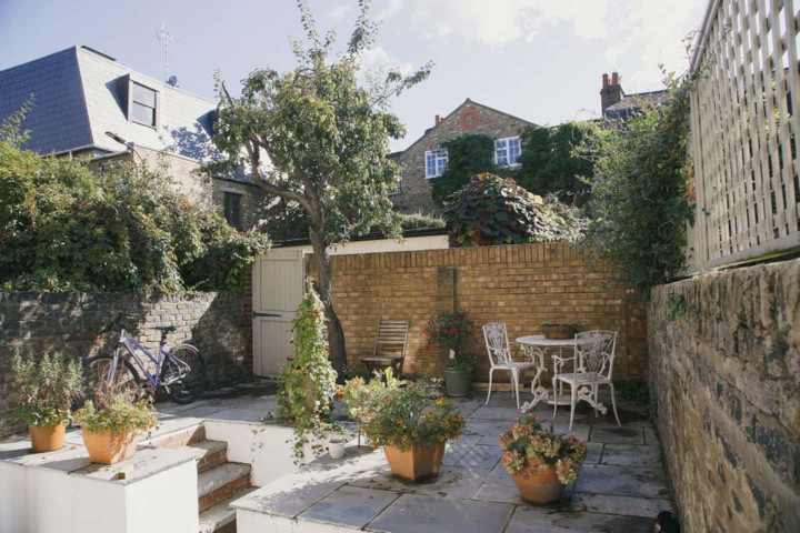 Two Bedroom Garden Flat In Fulham Close To Transport And Shops. - Fulham