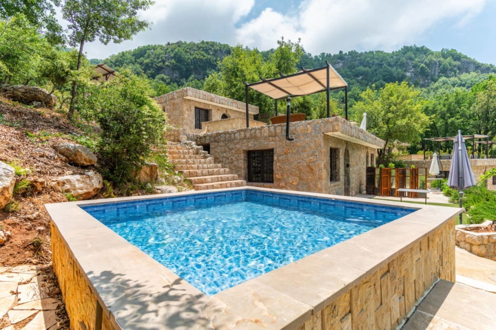 Stone House Studio W/ Pool - Ksar Village Room A - Liban