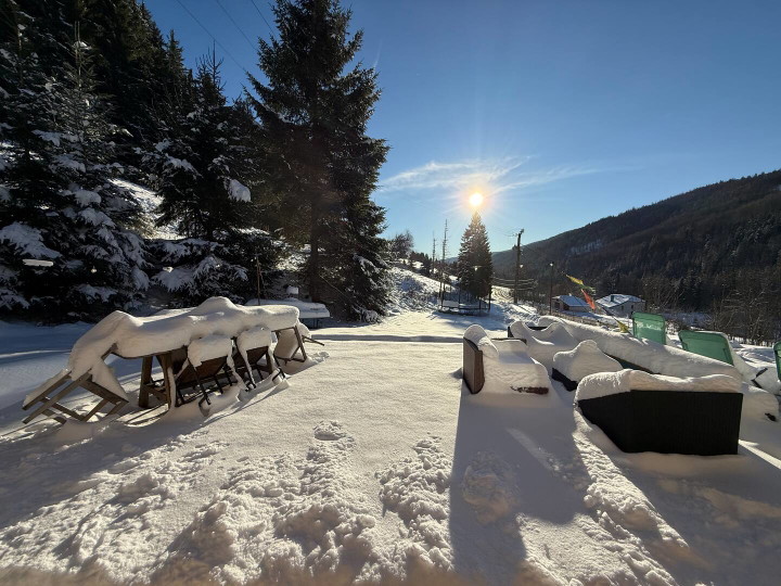 Rustic Farm House (Sleeps 10+) - Lamoura