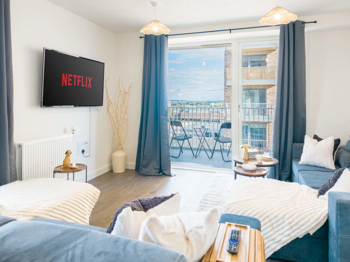 Harrow|skyline Balcony|sleeps 6|10 Min Wembley - Watford