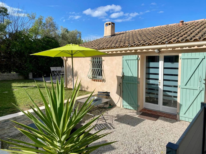 Charmant Gîte Entre Mer Et Campagne, Spa Privatif - Var
