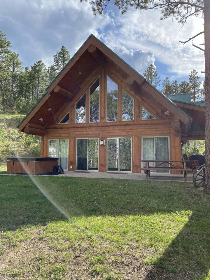 Ponderosa Paradise - Deadwood, SD