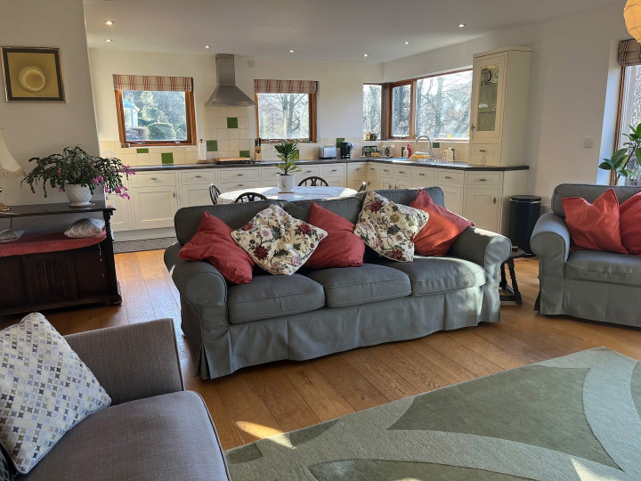 The Bunker (Holmfirths Hidden Gem) With Parking! - Holmfirth