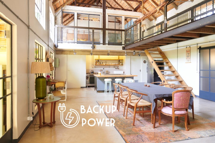 Alegria Barn Self-catering House -Solar Power - Pinetown
