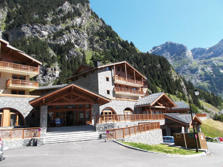 Navette Gratuite Pour La Station + Accès Piscine - Pralognan-la-Vanoise