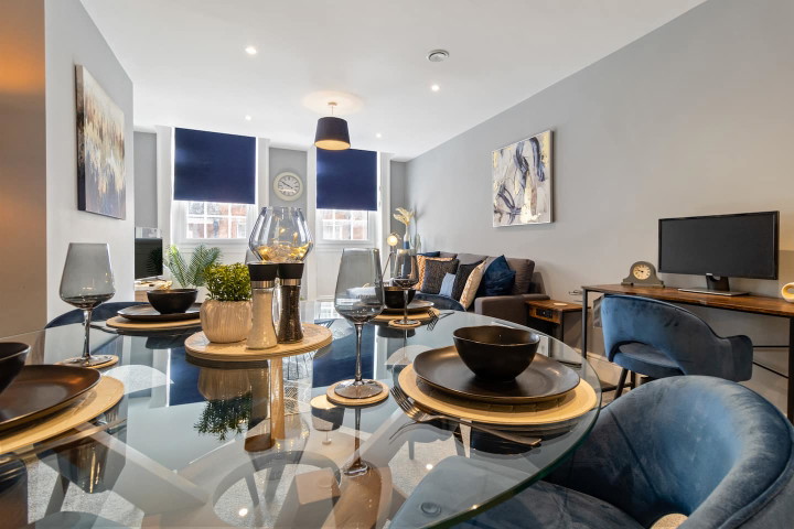 Whiskawaystays - Victoria House - Apartment 3 - Gloucestershire
