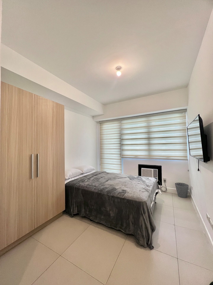 Condo In Batasan Hills Studio Selfcheck-in W/ Wifi - Quezon City