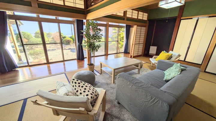 庭付き平屋貸切【海の別邸 静波海岸】5名まで定額、6人目から6600円加算 駐車場無料【法人運営】 - 焼津市