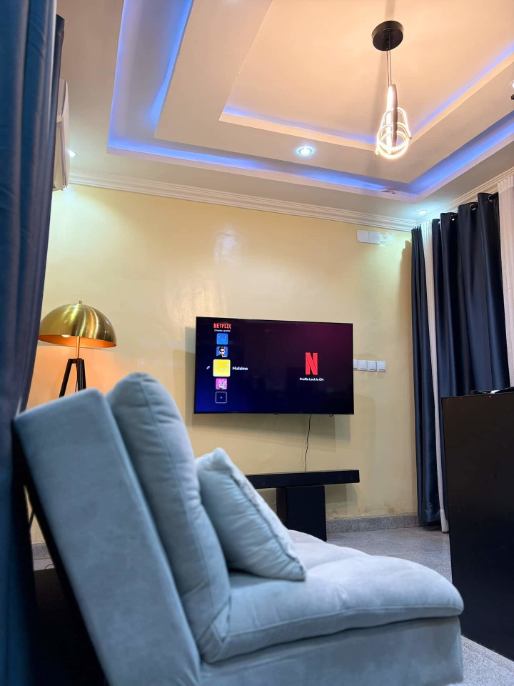 Linghouse, Ac. Beaux-arts, Kinshasa Mall. Starlink - Kinshasa