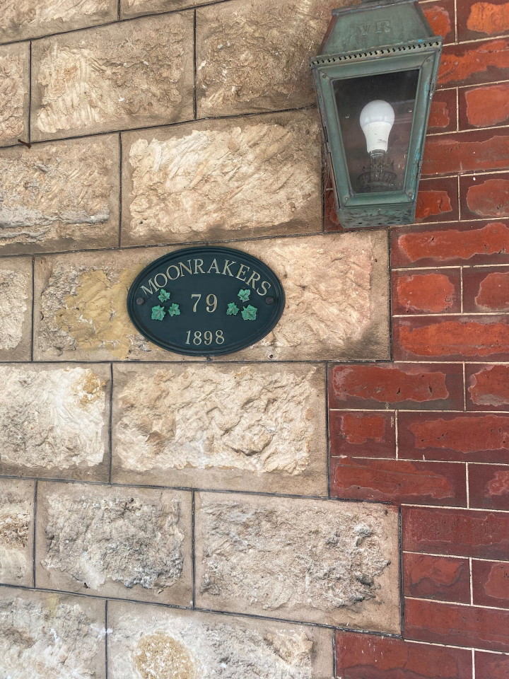 Moonrakers On South Street - Perth