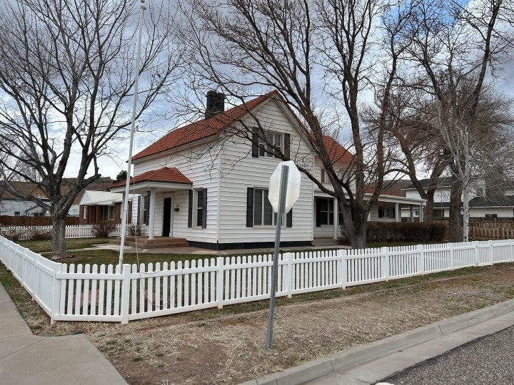 Historic And Updated Home From The 1800's - Utah