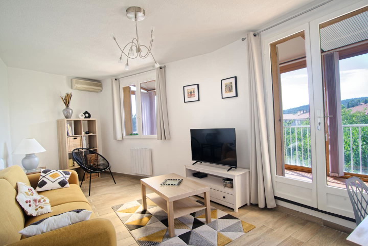 T2 Centre- Véranda 16m²-parking Couvert-clim - Alpes-de-Haute-Provence