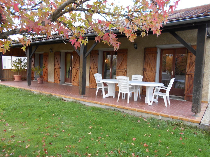 Gite Rural Au Pied Des Pyrénées Avec Piscine - Haute-Garonne