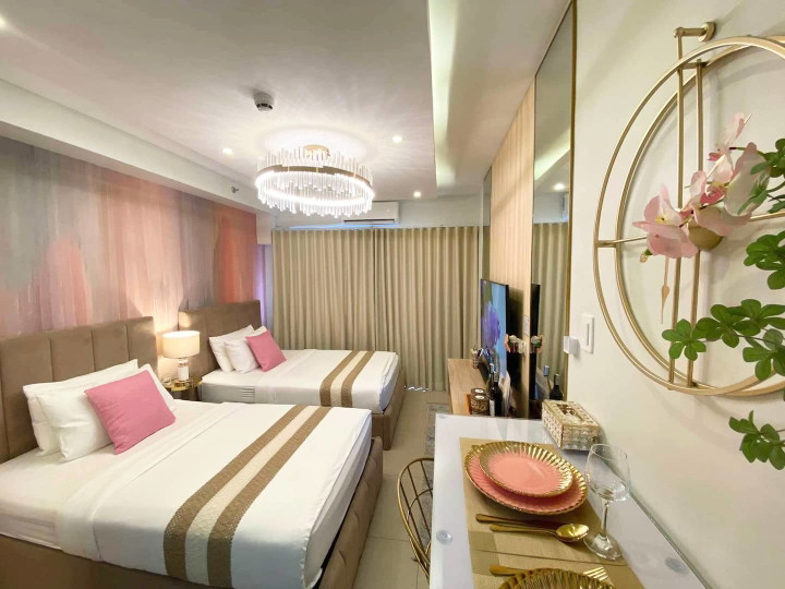 Iris By Yournest @ Shore2 T1 (8mins Walk To Moa) - Manila