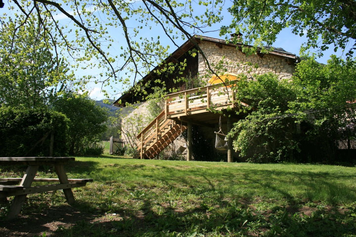 Gîte En Pleine Nature Face Au Vercors - Die