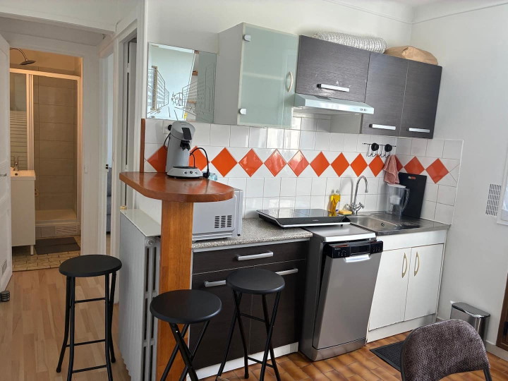 Appartement à Fontenay-sous-bois, Très Bien Situé - Fontenay-sous-Bois