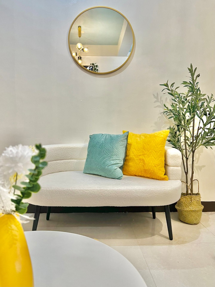 2br Apartment | Kitchen | Parking | Cozy Stay - Naga