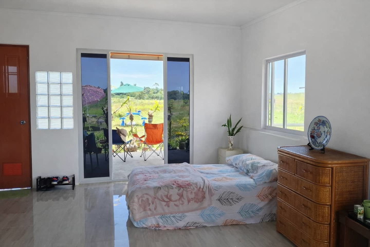 Mountain Breeze - Escape To Nature - San Remigio