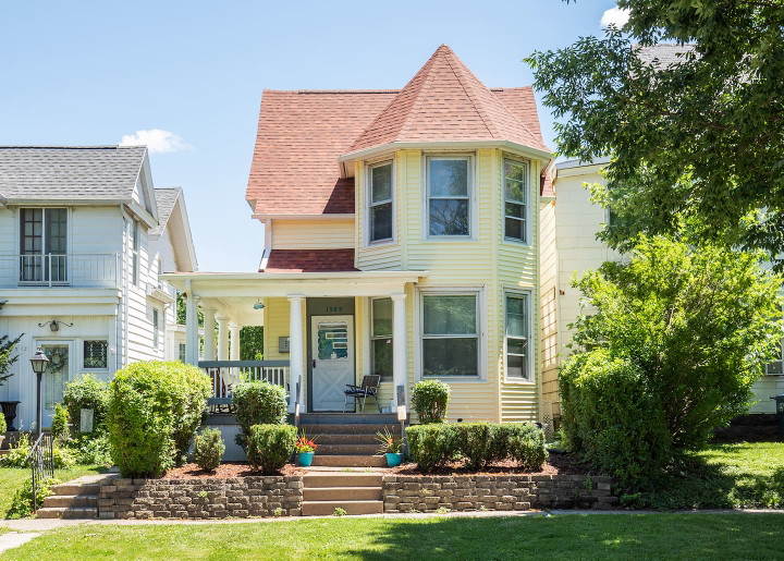 The Perry Street B&b - Davenport, IA