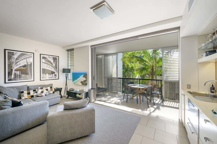 Glamour In The Trees - Noosa Shire