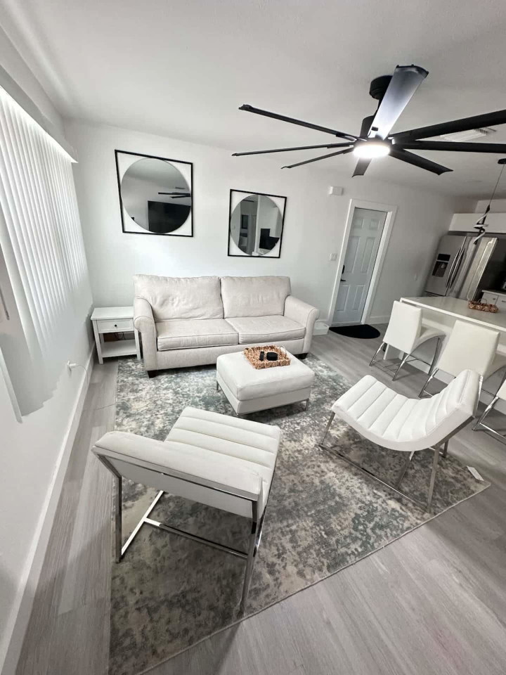 Cozy Retreat Near Downtown Fort Myers - Fort Myers