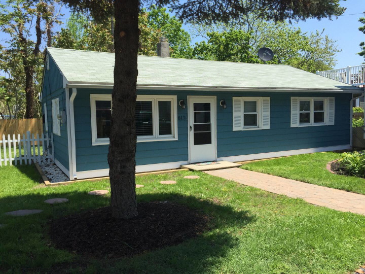 2 Br House (Sleeps 7) Dog Friendly, Walking Distance To The Mall & Beach! - Cape May, NJ