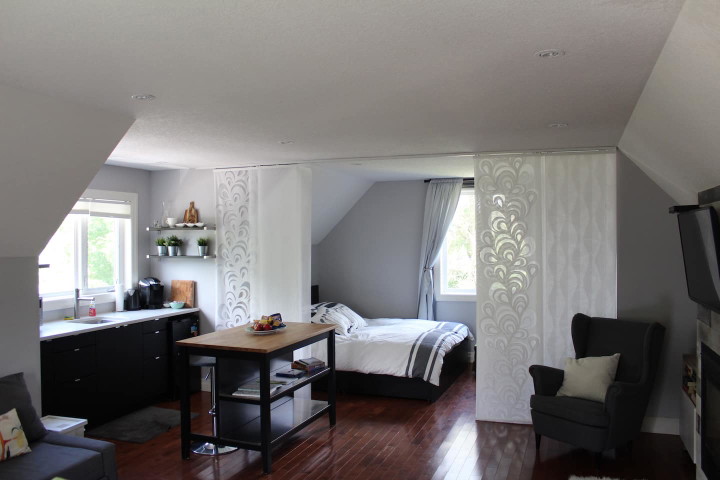 Light And Airy Studio Loft - Guelph