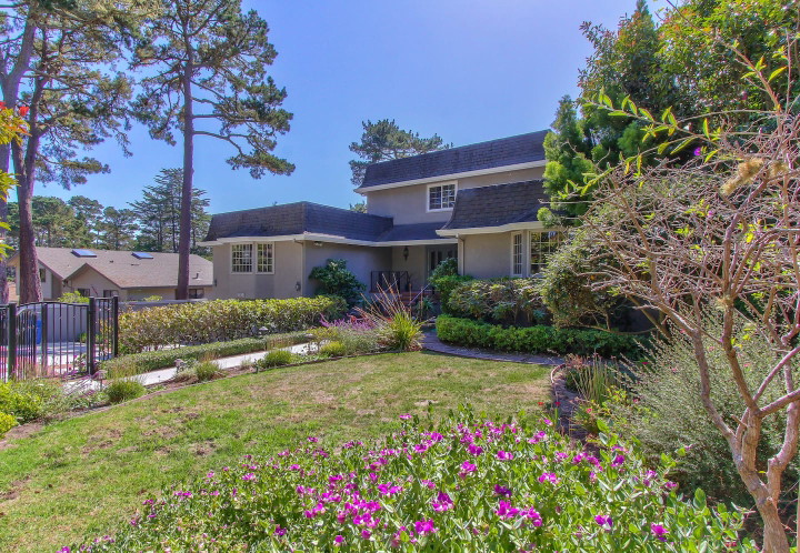 Fantastic And Serene Pebble Beach House With Greatest  Location. - Monterey, CA