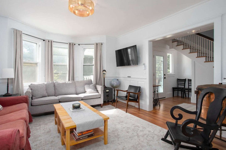 Historic, Modern Comforts, Walk To Downtown - Great Barrington, MA