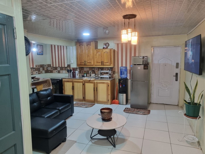 Paney's Serene 2 Br Flat-2 Mins Walk To Sheriff St - Guyana