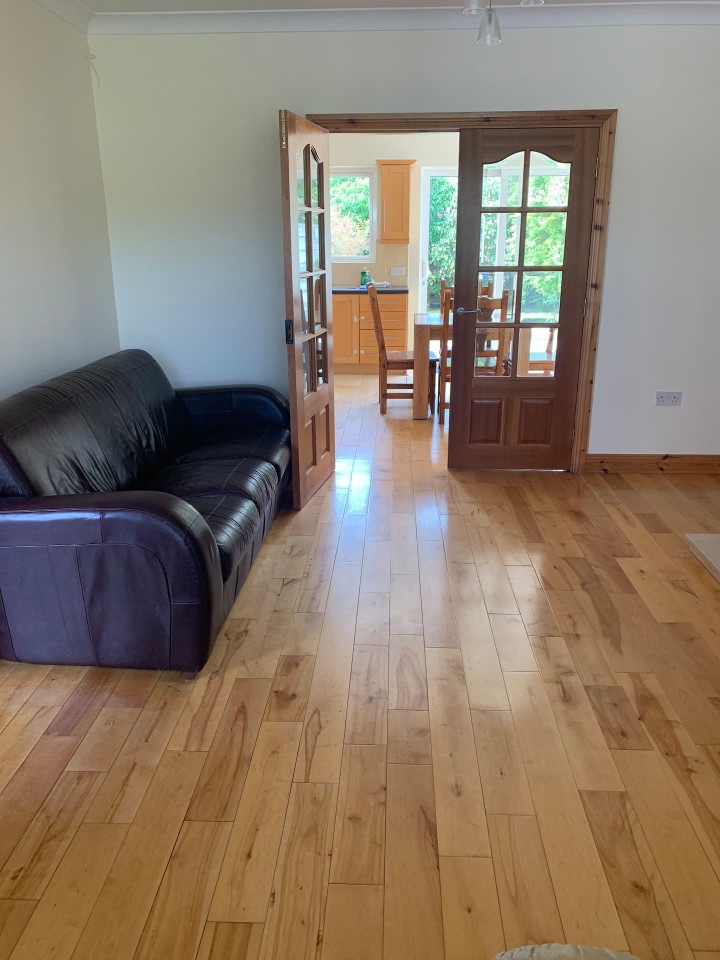 Bright 3 Bedroom Home Close To Galway City. - Galway
