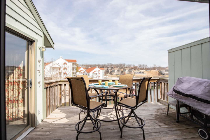 Amazing Lakefront Pool On Coveted Horseshoe Bend! - Missouri