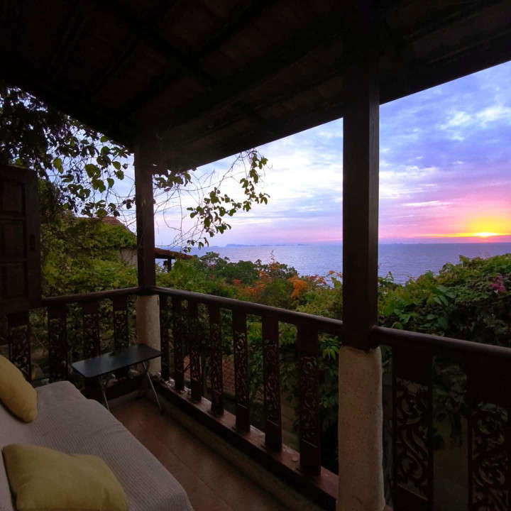 Cozy House With A Balcony - Ko Pha Ngan