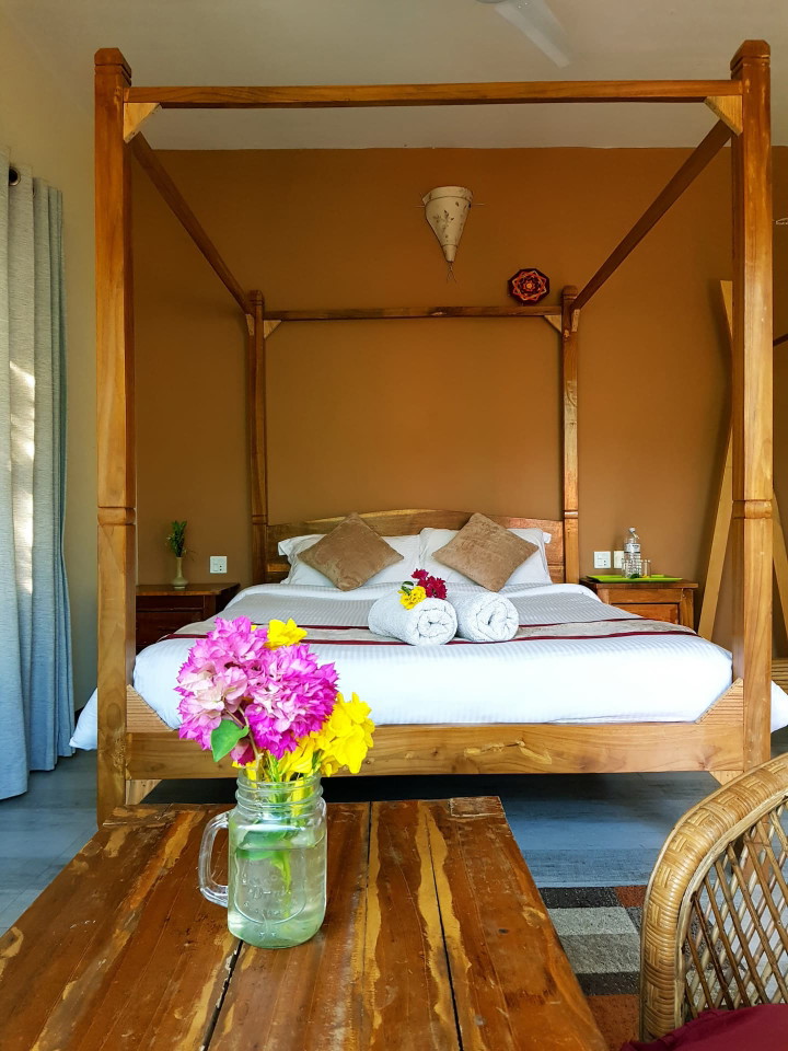 Annapurna Ii Superior Double Sunrise Village View - Pokhara