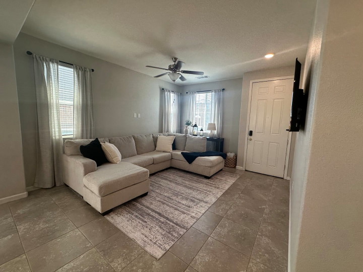 Bright & Modern 3br Home - Reno, NV
