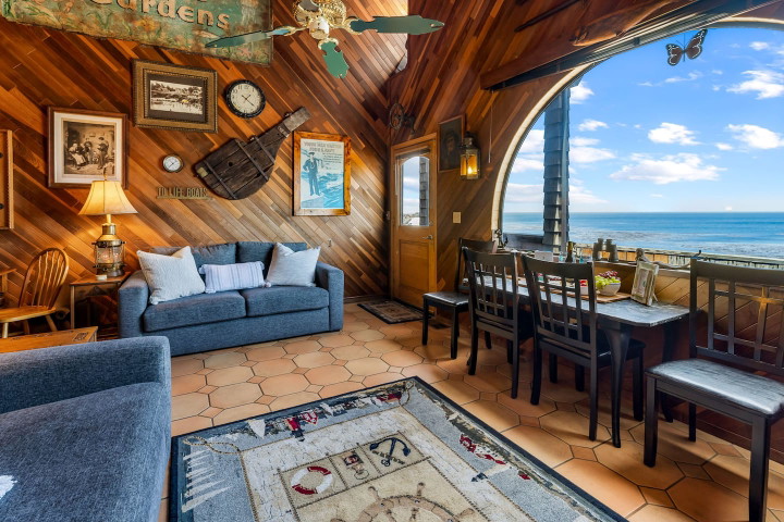 3965 Marine Gardens - Oceanfront With Bay Views - Carmel-by-the-Sea, CA
