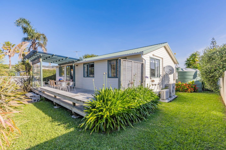 Island Getaway - Waiheke Island