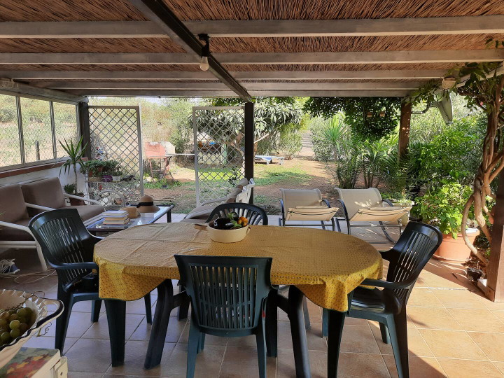 Belle Maison Retraite Authentique Avec Grand Patio - Sardaigne