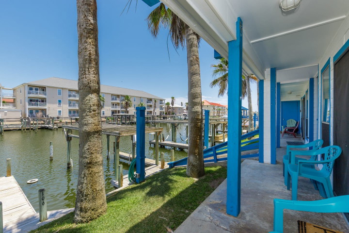 Waterfront Escape | Pool, Hot Tub & Fishing Access - Corpus Christi, TX