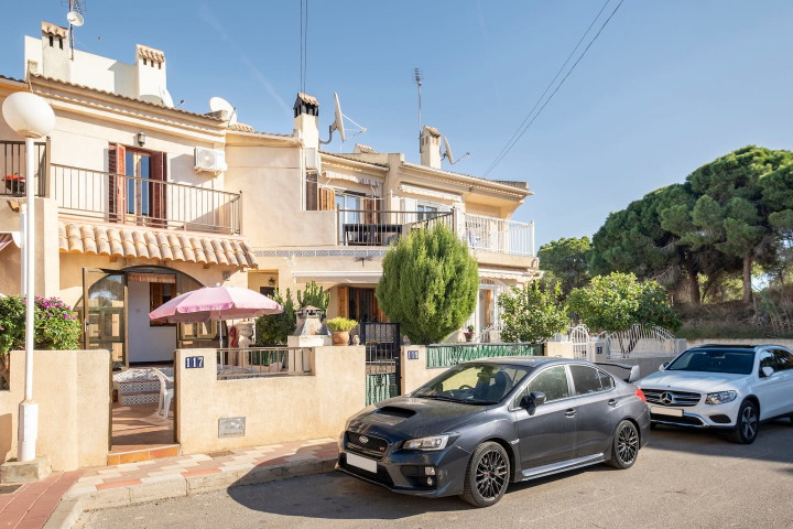 Agradable Casa Con Chimenea Interior - La Marina