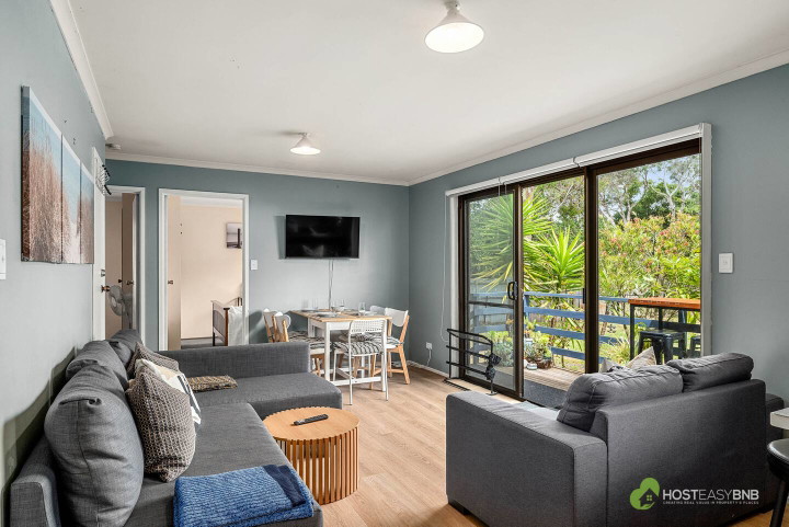 Our Little Ti Tree Retreat - Cosy 3 Room Cottage - Phillip Island