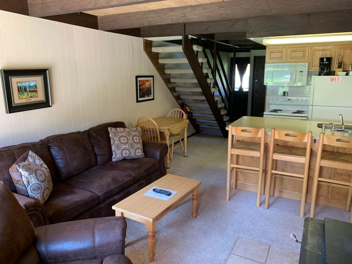 06 - 2 Bedroom Studio 1 ¾ Bathroom - Red River, NM
