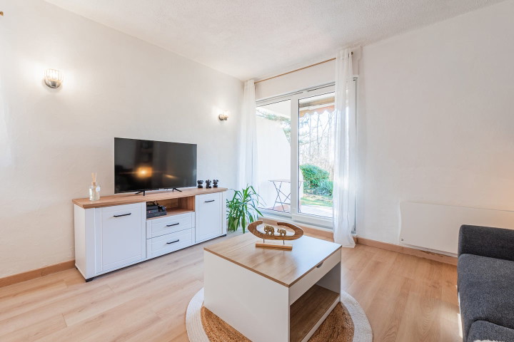 Charming Apartment With Nature View - Ottrott