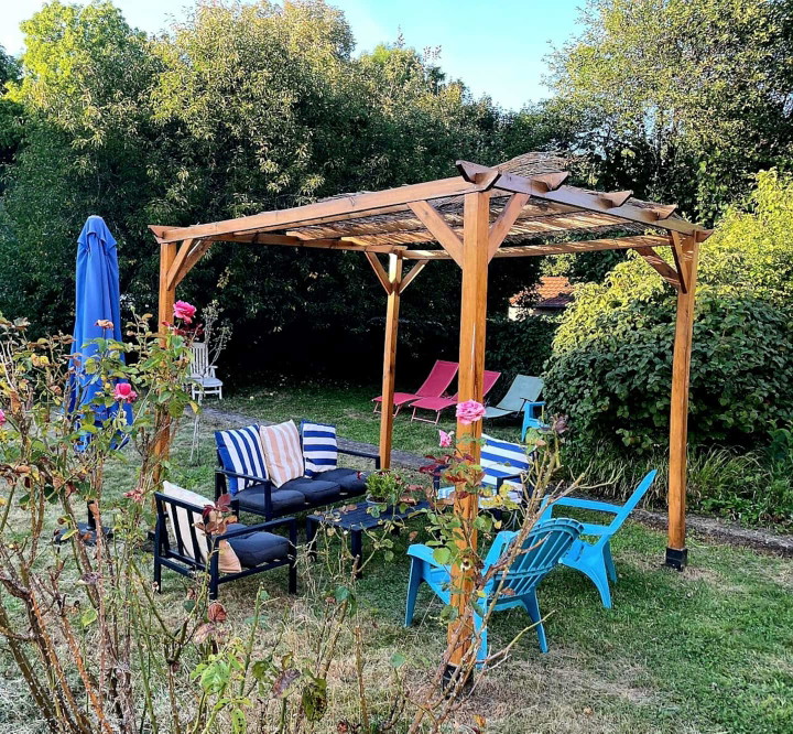 Maison Avec Jardin + Parking Gratuit
La Libellule - Besançon