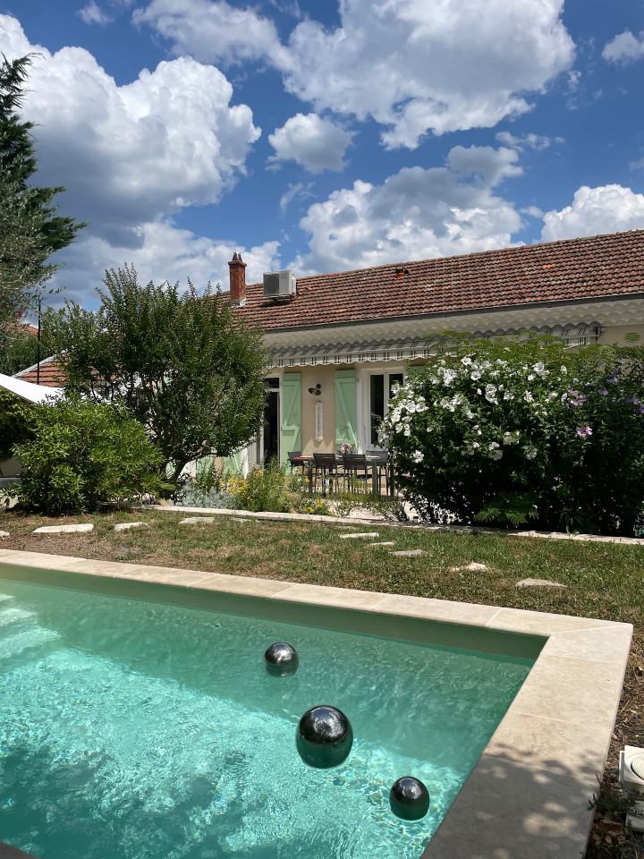 Large Charming House, Family, Swimming Pool, Garden - Ardèche
