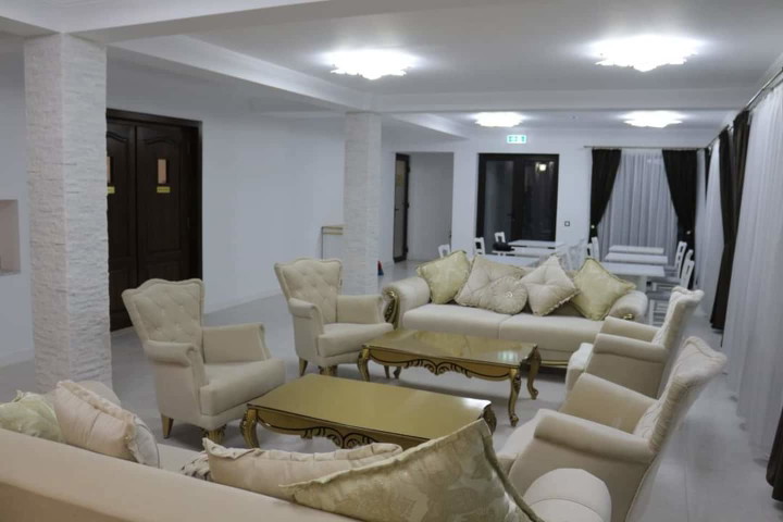 Cazare Pestera Ursilor
Piscina - Arad