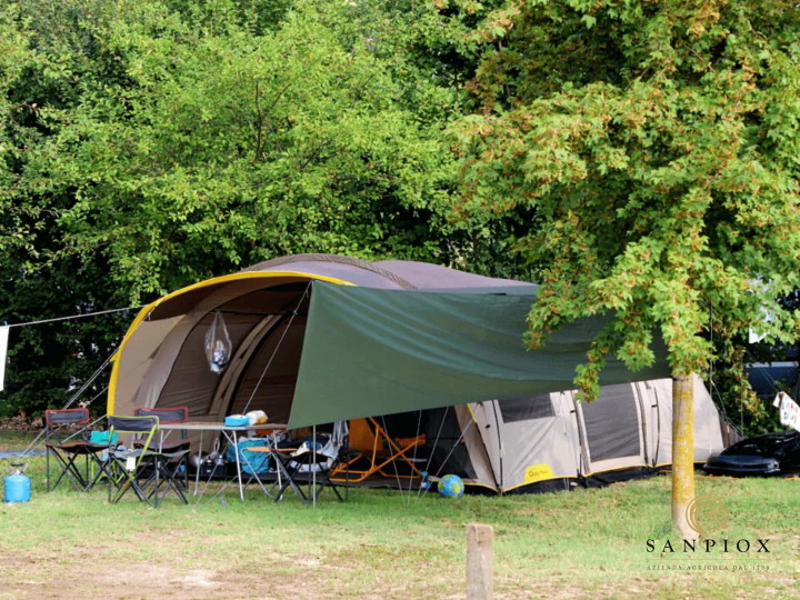 Piazzola Per Tenda Ombreggiata - Veneto