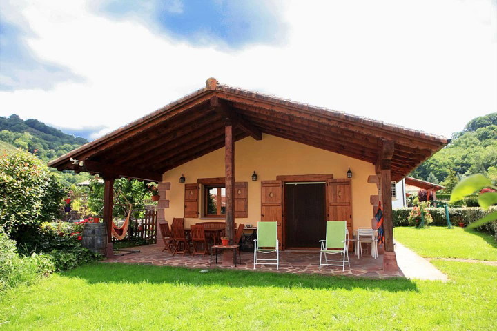 Casa Con Jardín En Valle De Baztan - Navarre