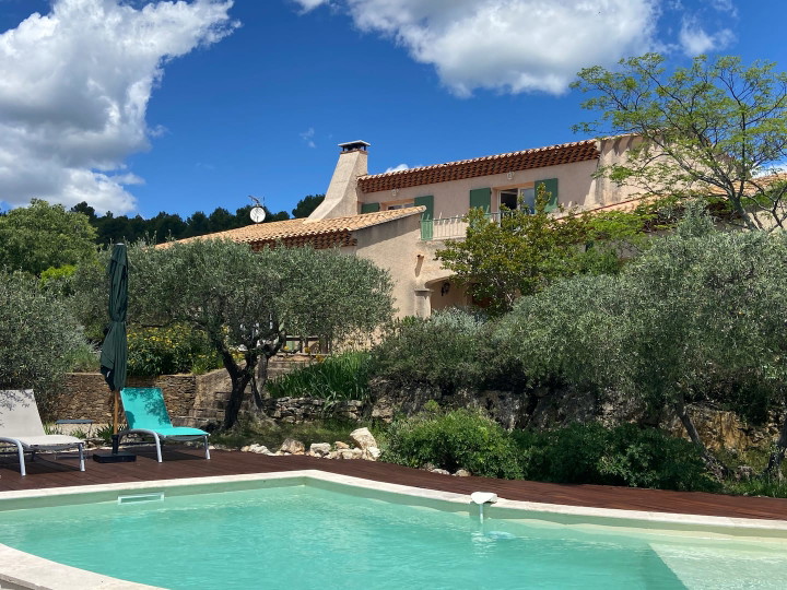 Villa /Gîte/piscine/jacuzzi (15 Personnes) - Var