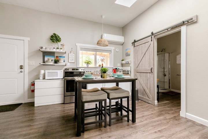 Entire Clean Guest House 2 Br, Self Cover Park - Washington